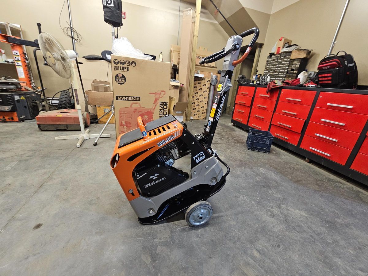 2026 Mikasa Reversible MVH158GH Plate Compactor for sale in Edmonton ...